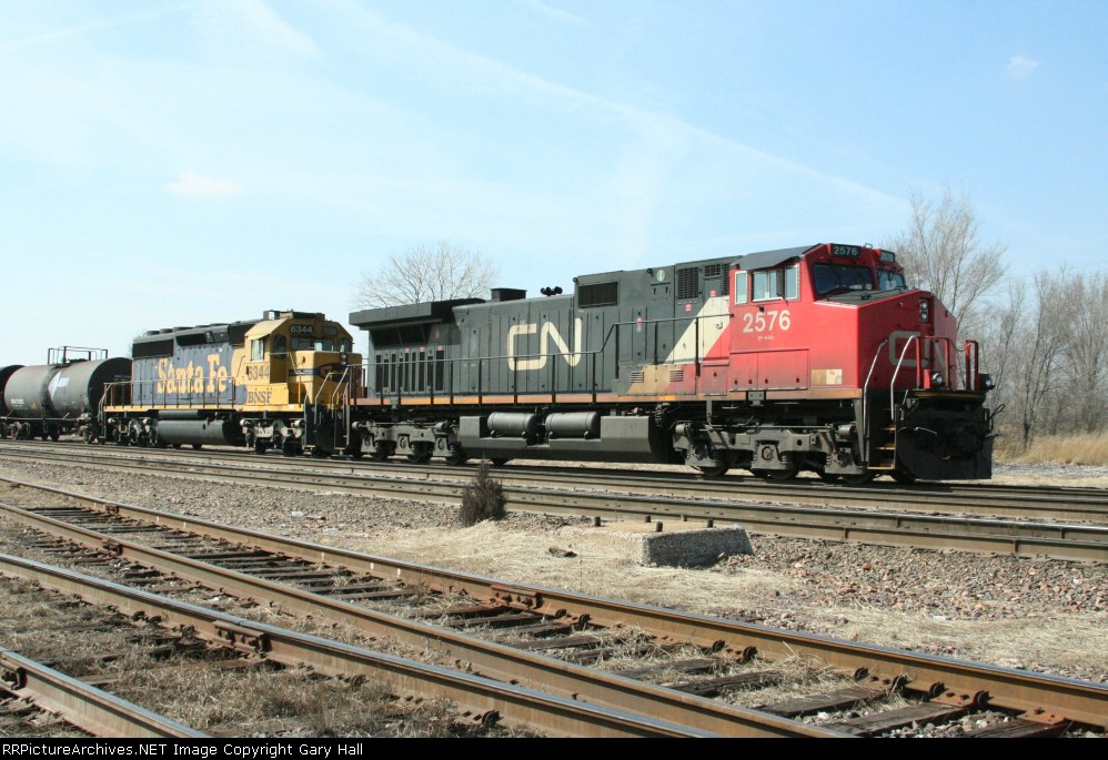 CN 2576